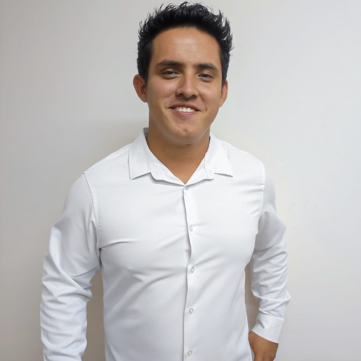 Yeraldi Suárez | Desarrollo Web Front-End | Diseñadora UX